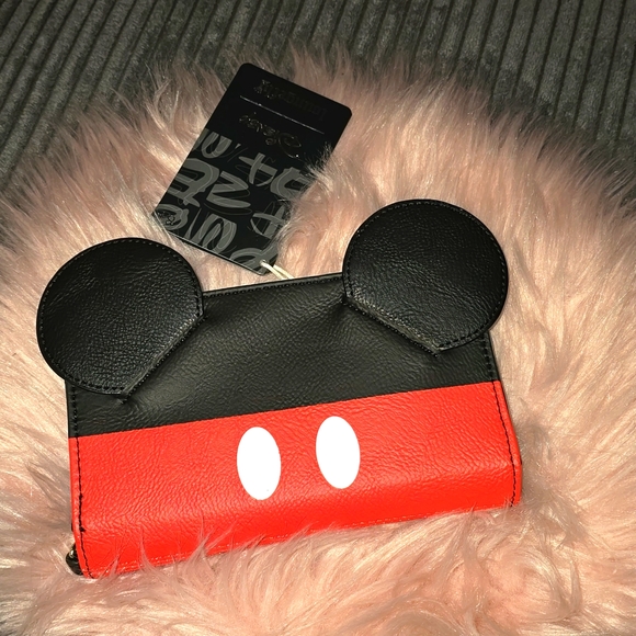 Loungefly | Bags | Nwt Loungefly Mickey Mouse Tech Wallet New | Poshmark